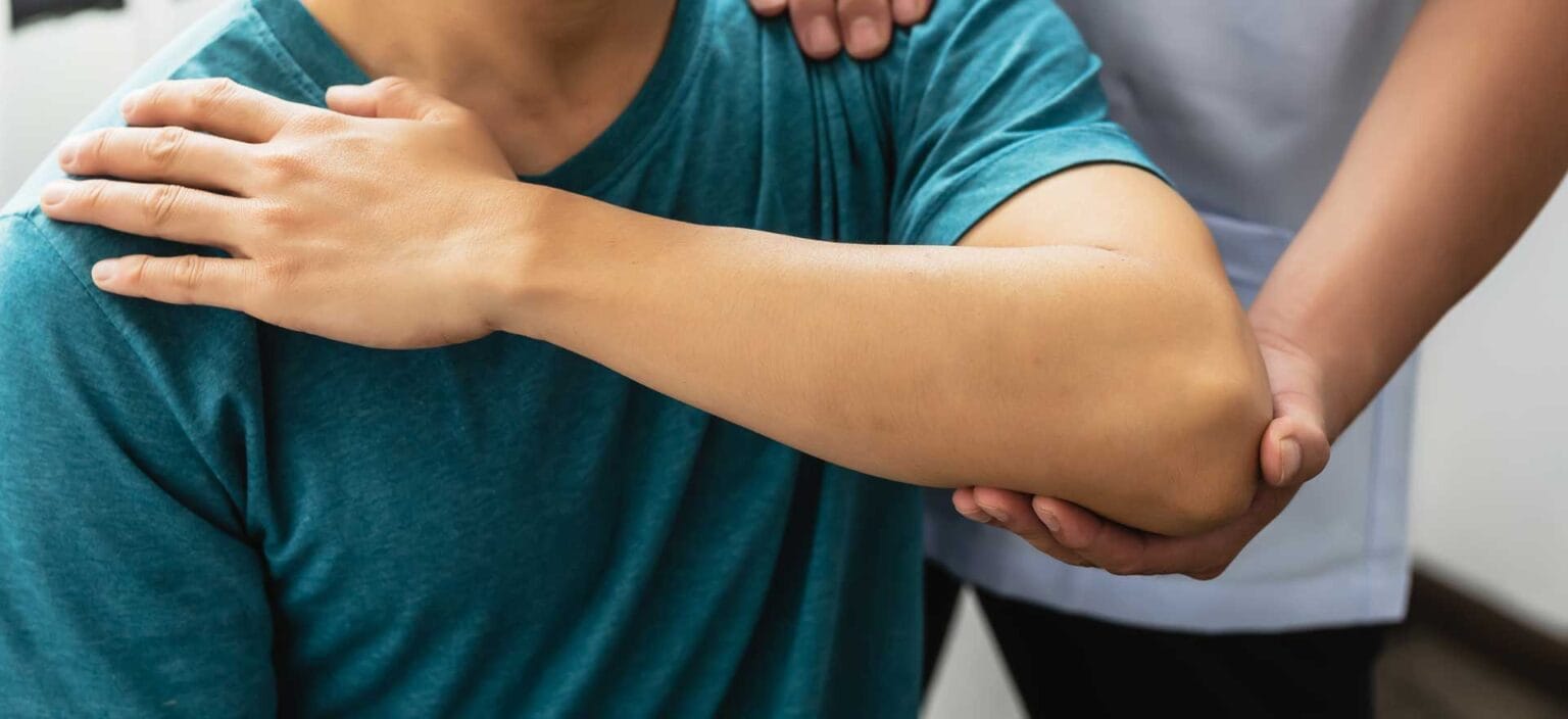 Rotator Cuff Tendonitis: Symptoms, Causes, and Risk Factors