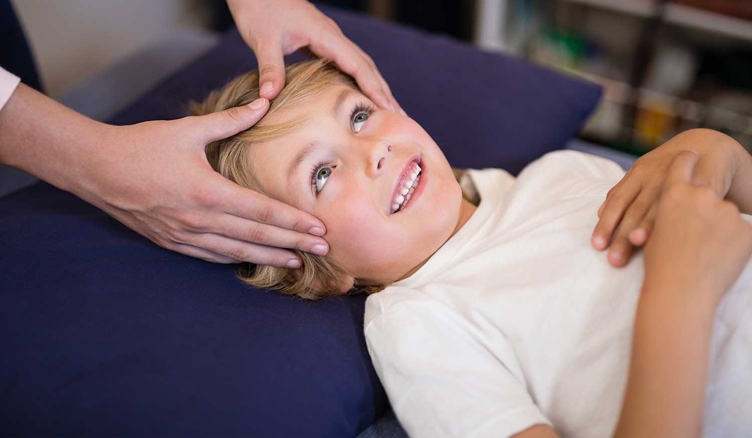Paediatric Osteopath In London | MHV Clinic